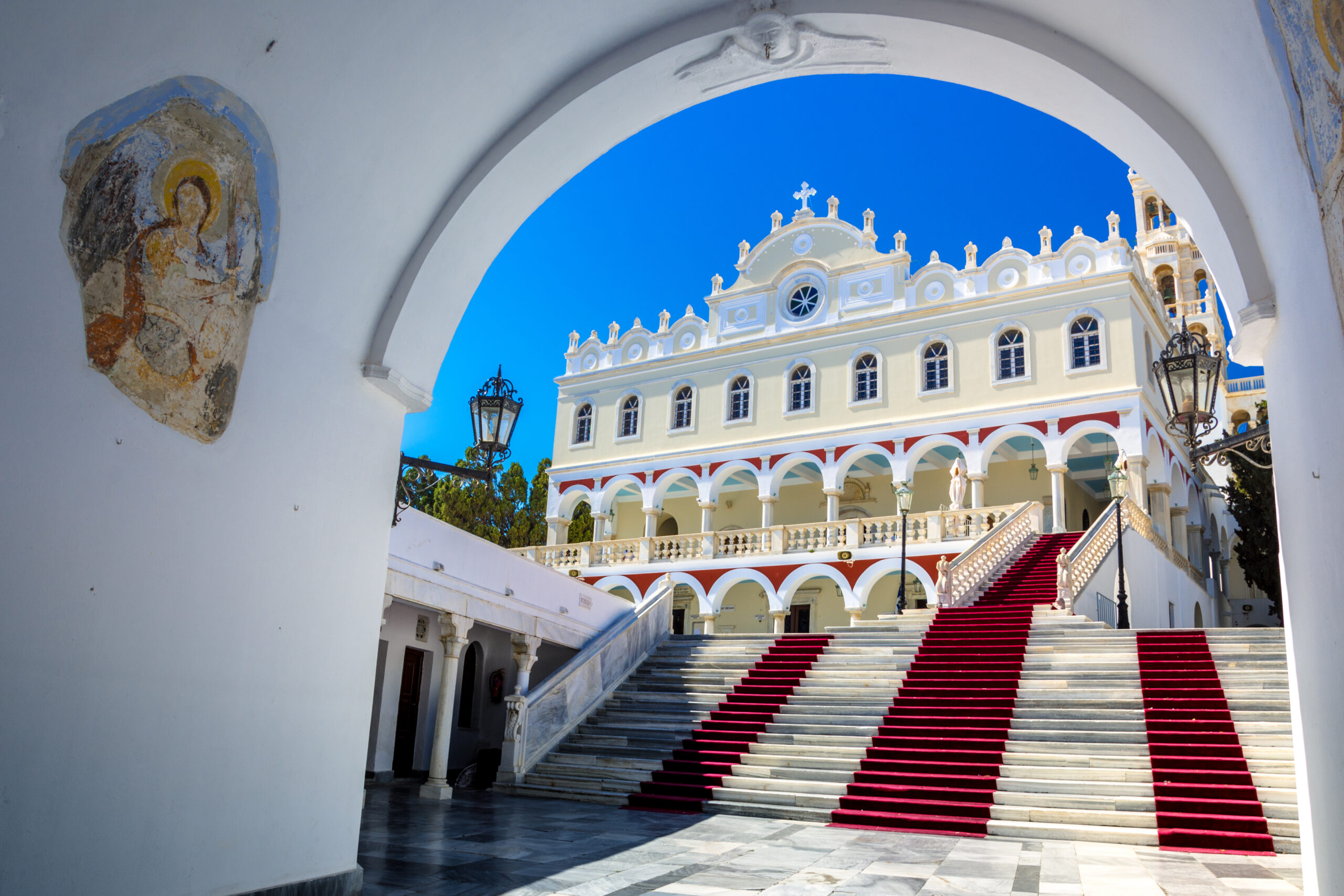 Τήνος: Το Φως των Κυκλάδων – GRtraveller