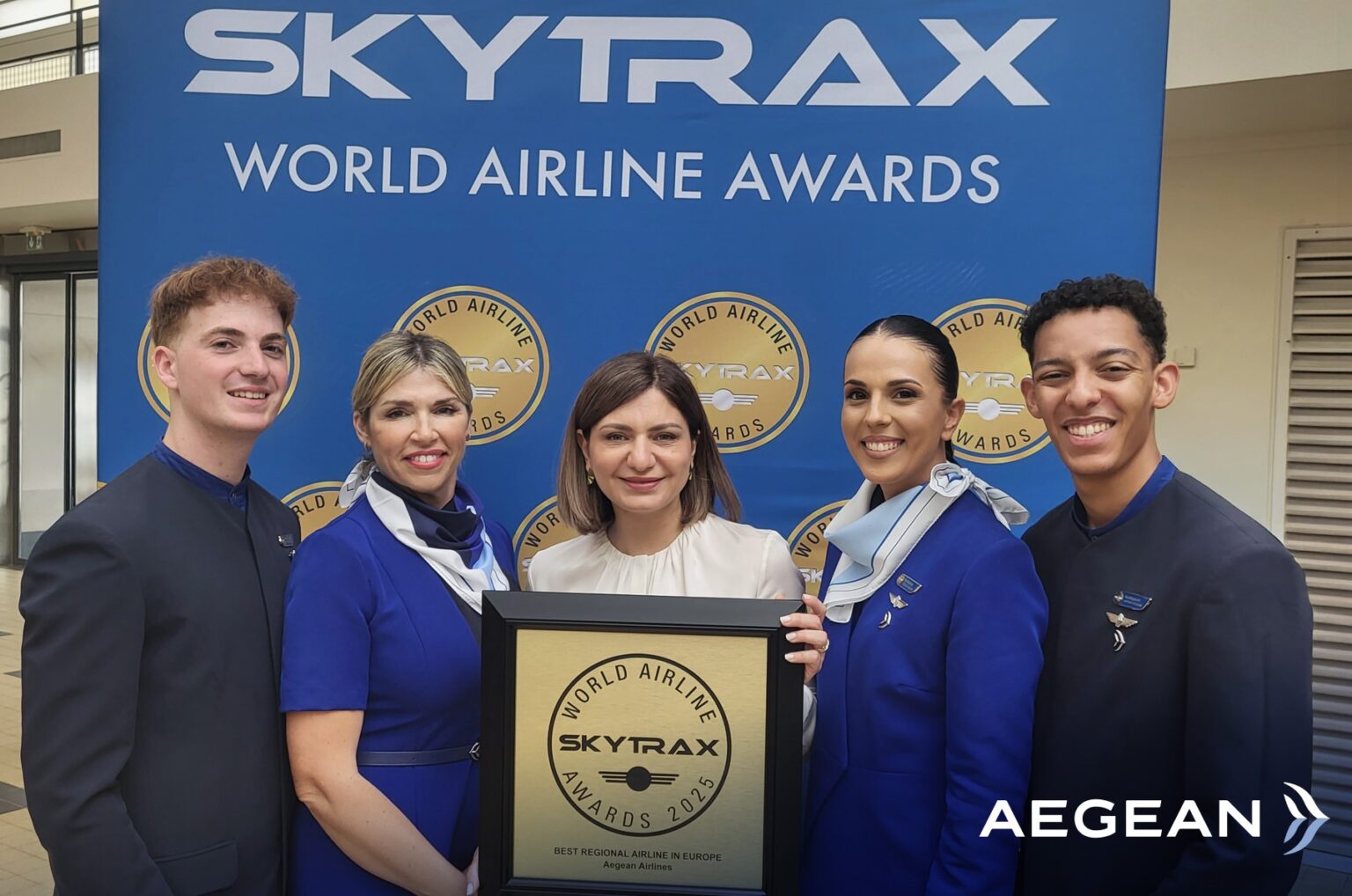 Η AEGEAN για 14η χρονιά «Καλύτερη Περιφερειακή Αεροπορική Εταιρεία στην ...